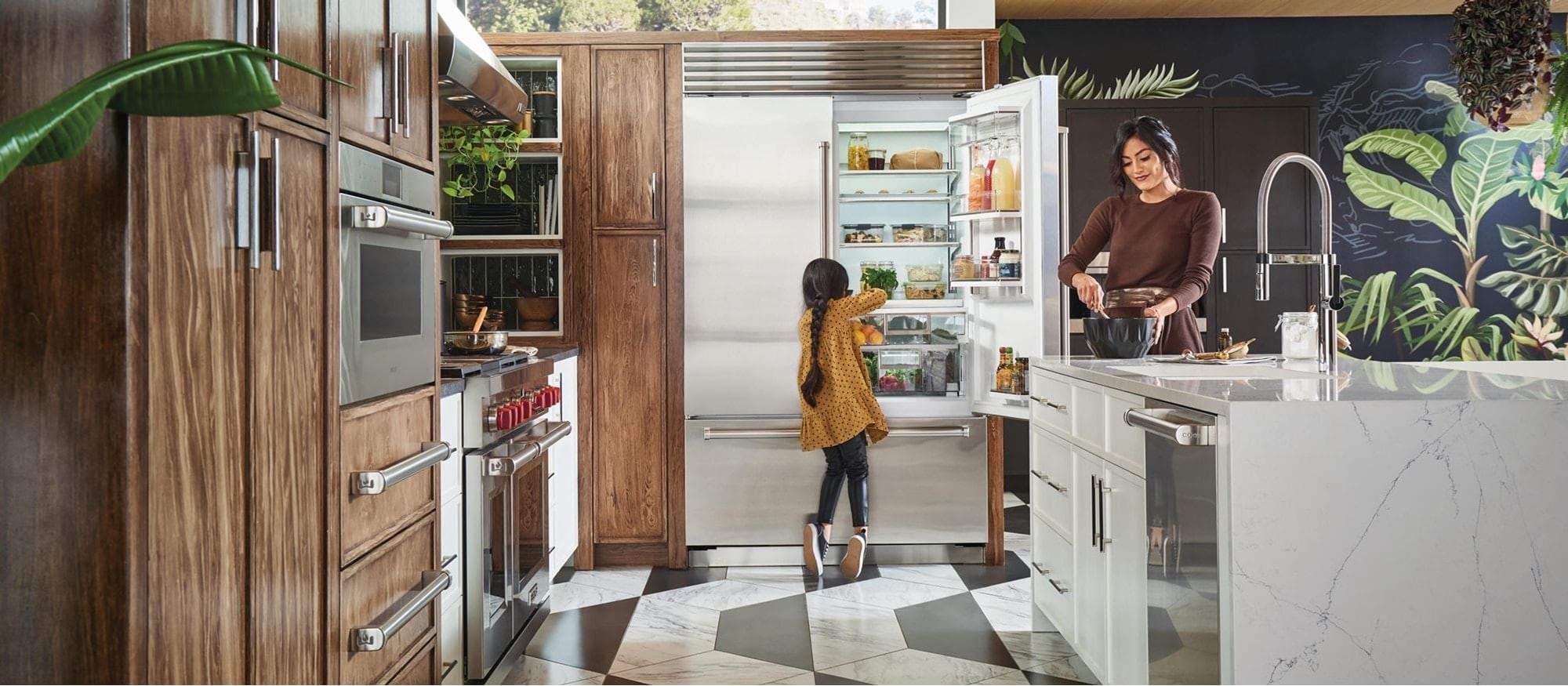 CHILLING IN STYLE: UNVEILING 5 COOLEST PREMIUM HOME FRIDGES - Pokok.Asia